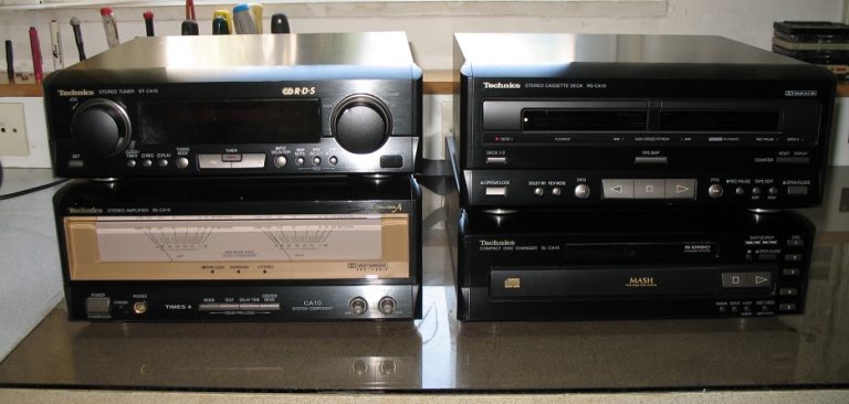 Service Technics ηχοσυστήματος HI FI CA -10