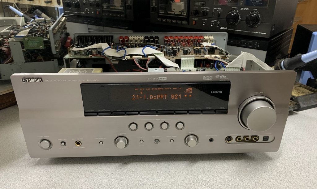 YAMAHA RX-V661 - Service Sound
